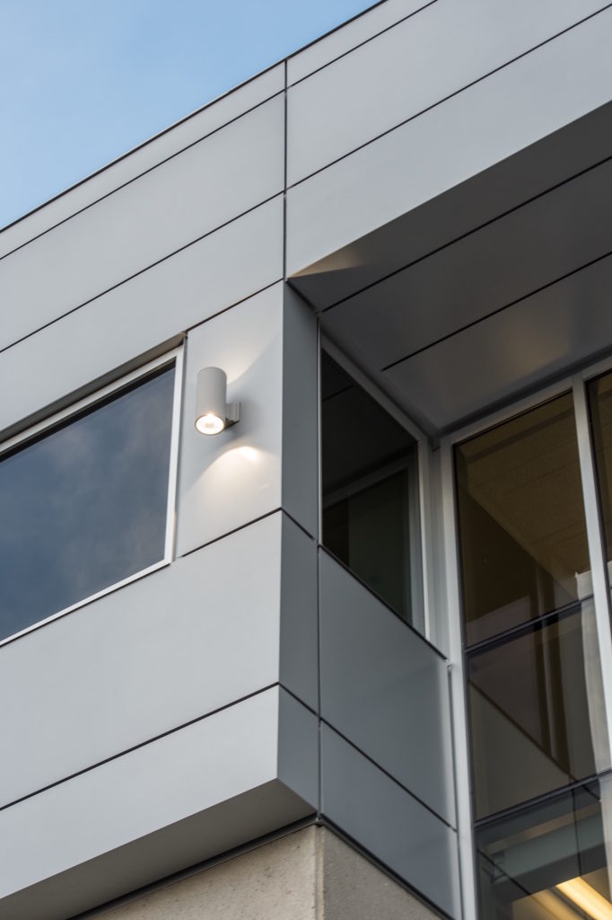 DBM OPTIX – Première Design-Construction Inc.